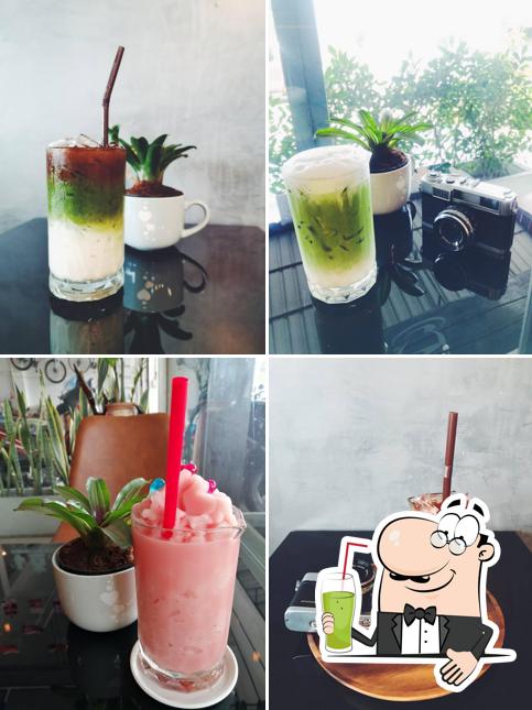 MONTAGE CAFE, Bueng Nam Rak - Restaurant reviews