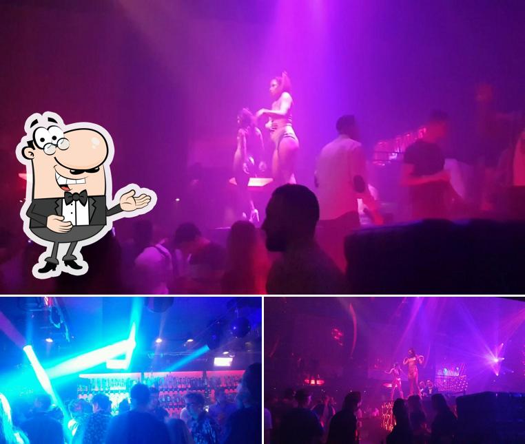 Club Smokey, Amsterdam - Speisekarte, Preise und Bewertungen