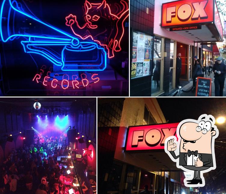 Fox Cabaret in Vancouver - Restaurant reviews