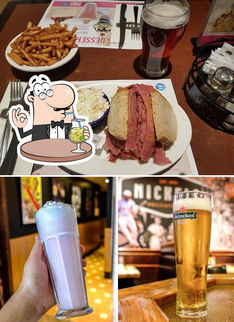 Nickels restaurant, Montreal, Sherbrooke E. - Menu du restaurant et ...