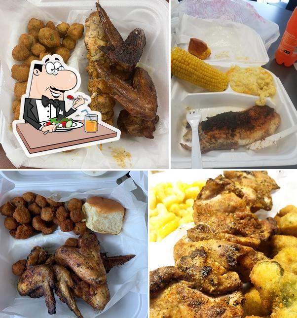 Runway Grille & Deli, Memphis - Restaurant menu, prices and reviews
