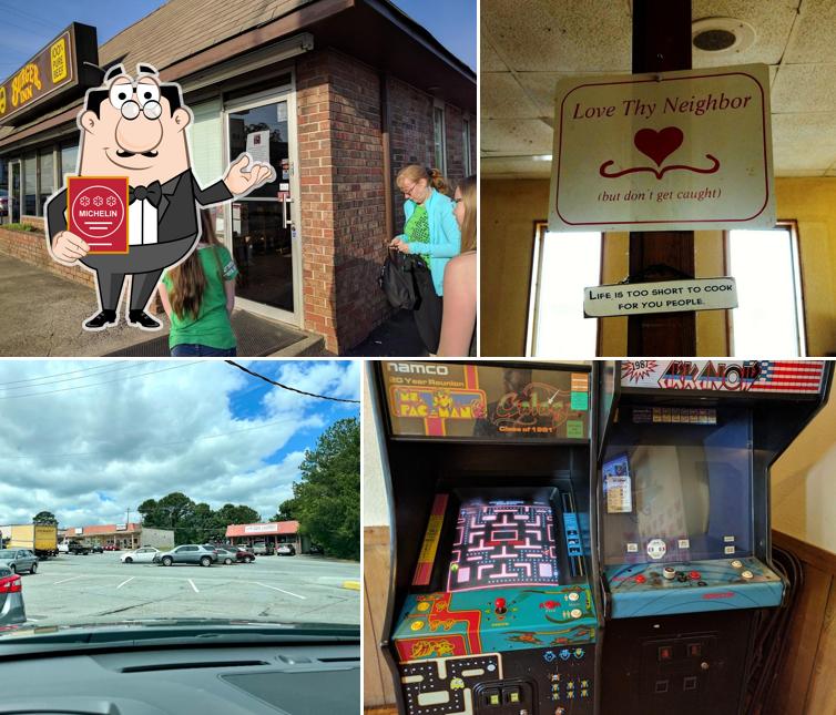 Burger Inn, Woodstock - Restaurant menu, prices and reviews