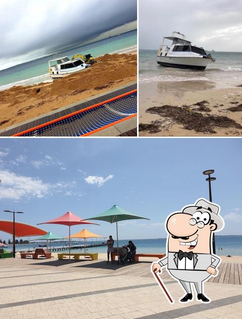 Eight on the Beach, Rockingham - Restaurant menu, prices and reviews