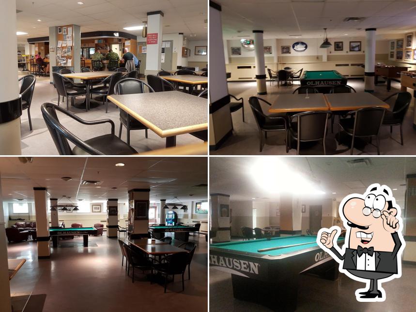 Edmonton Garrison Junior Ranks Mess in Edmonton - Restaurant reviews