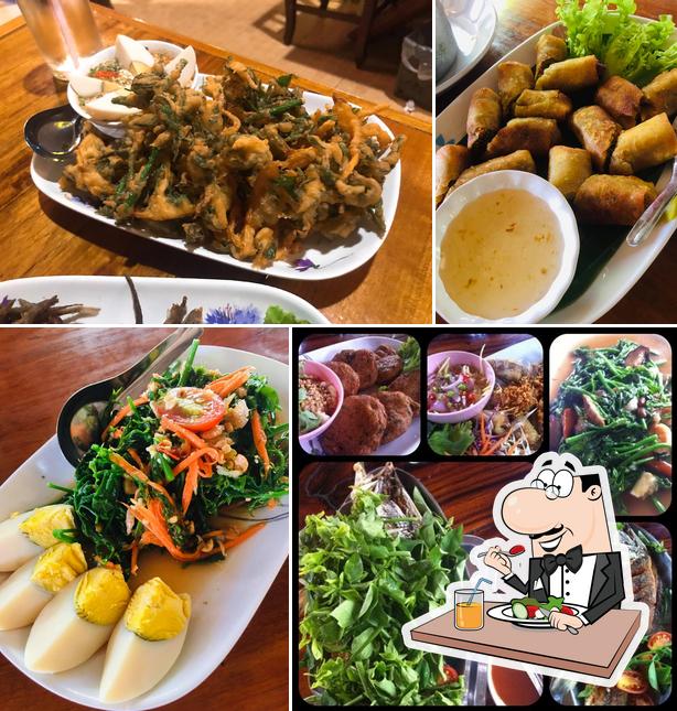 Restaurante Khrua Phak Wan Ban, Lum Sum - Opiniones del restaurante