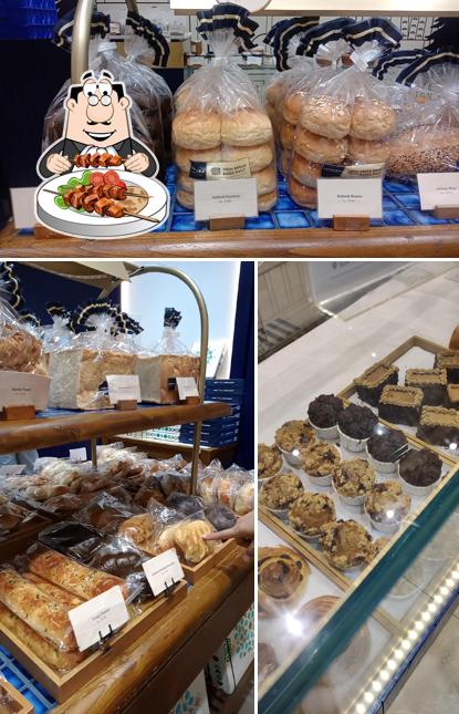 Jawara Roti & Kue Sun Plaza, Medan - Restaurant menu, prices and reviews