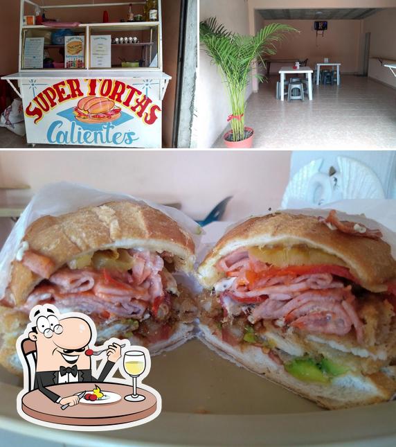 Restaurante Tortas "El May", Santa María Aticpac - Opiniones del ...