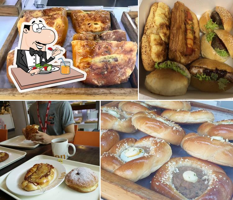 Breadtop, 55 Elizabeth St in Melbourne - Restaurant menu and reviews