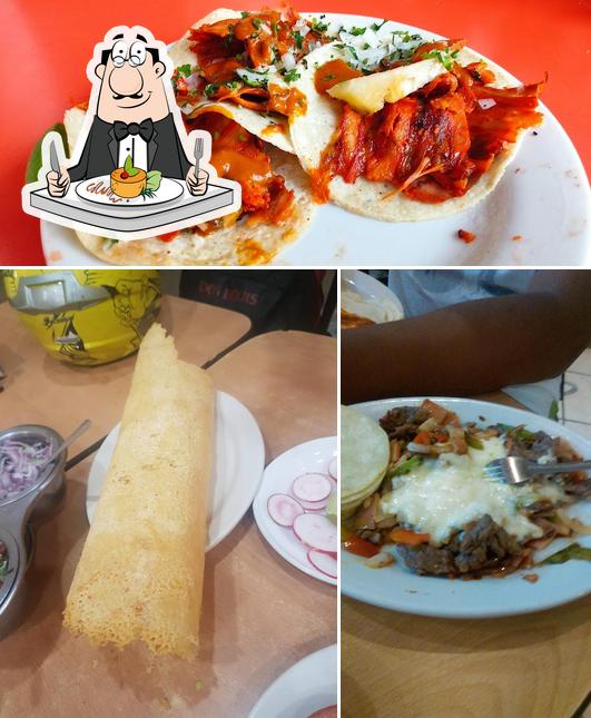 Taquería los Tarascos restaurant, Acapulco, Avenida Universidad 26-Loc ...