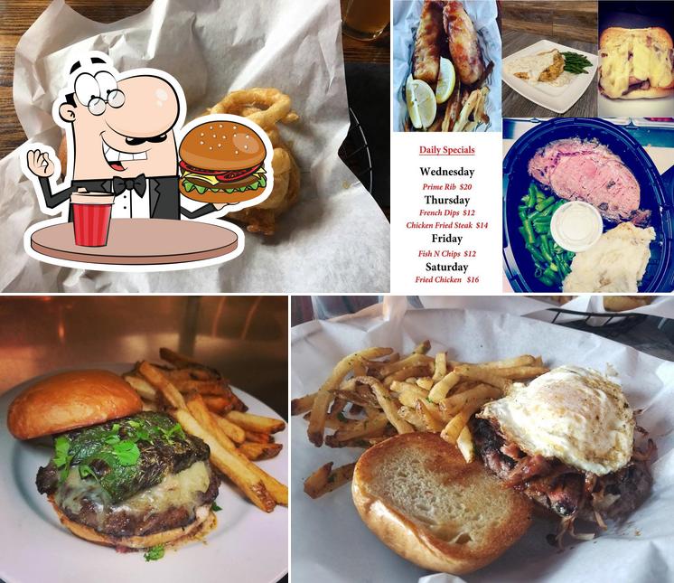 Flying Pig Burger Co. in Littleton - Restaurant menu and reviews
