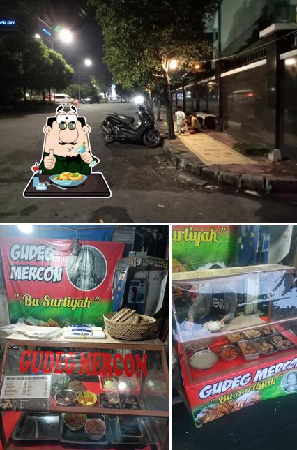 Gudeg Mercon Tetelan Bu Surtiyah restaurant, Yogyakarta - Restaurant ...