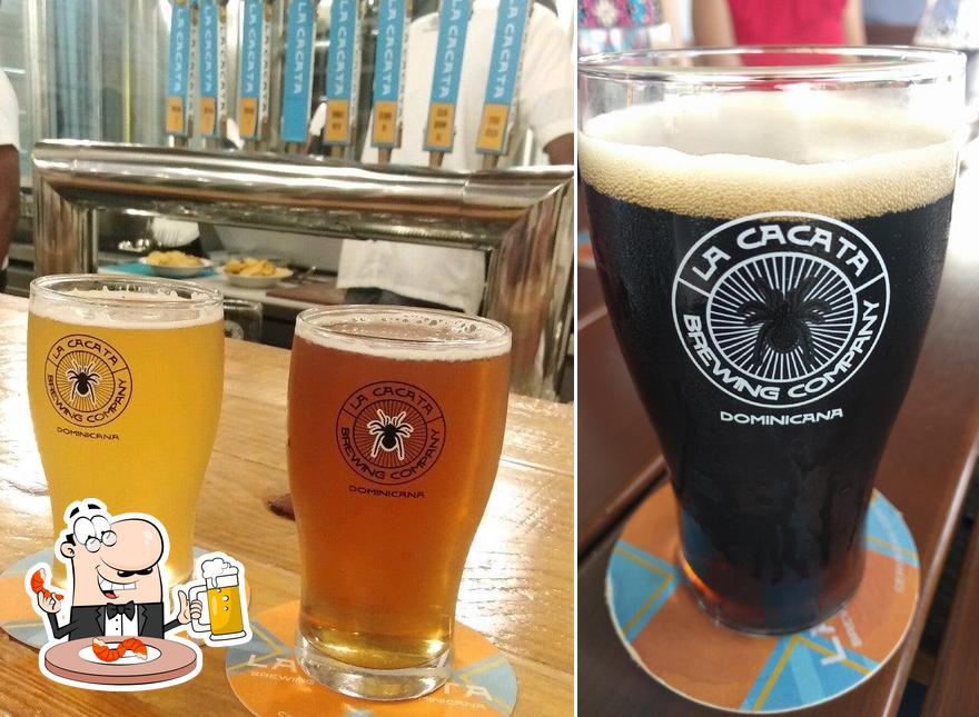 La Cacata Brewing Company pub & bar, Santo Domingo - Restaurant menu ...