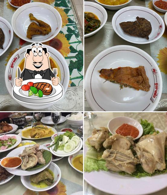 Rumah Makan Garuda restaurant, Jakarta, Jl. Pluit Putra No.7 ...