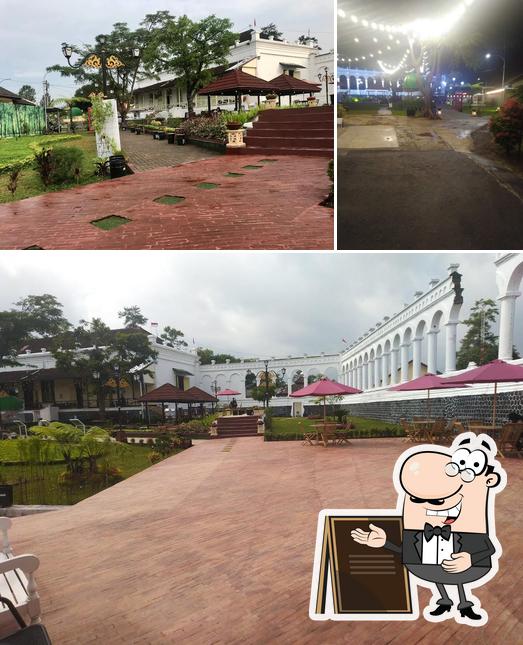 Benteng Hock Resto & Cafe, Salatiga - Restaurant reviews