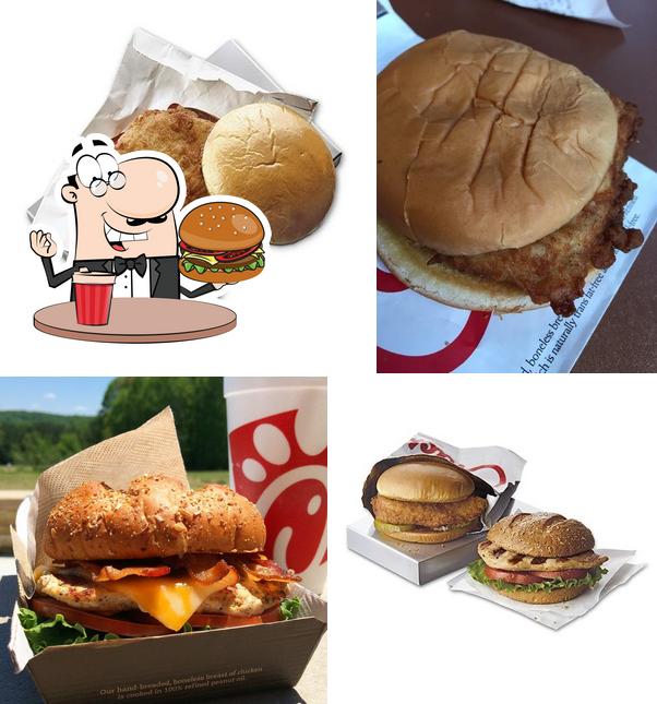 Chick-fil-A, 7 Backus Ave in Danbury - Restaurant menu and reviews
