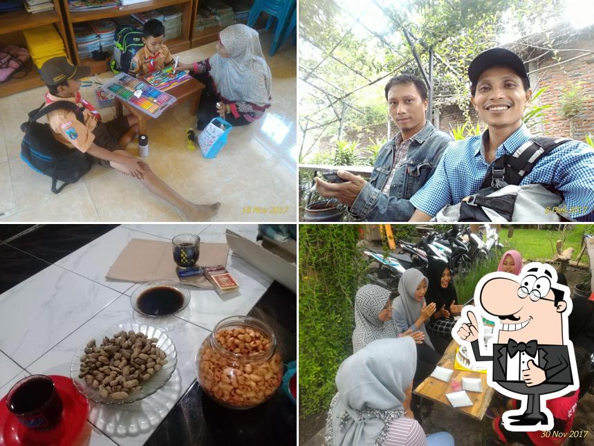 zaco corner cafe, Bangil, Jl. Yonkav No.44 - Restaurant reviews
