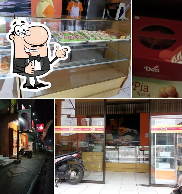 Dea Bakery Dampit, Dampit - Restaurant menu and reviews