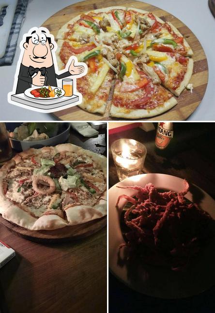 Camden Bar, Jakarta, Jl. Cikini 2 No.1 - Restaurant menu and reviews