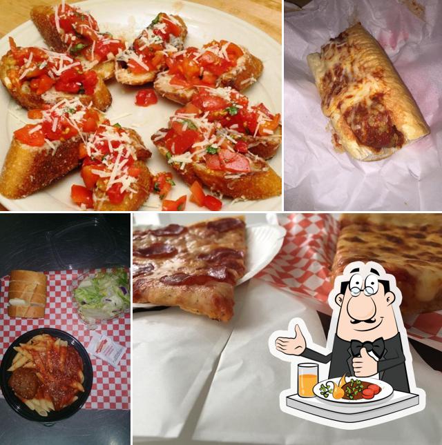 Home Team Pizza, 1363 W Ohio St in Chicago - Restaurant menu and reviews