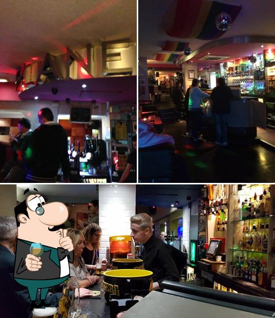 Planet Bar & Kitchen in Edinburgh - Restaurant menu and reviews