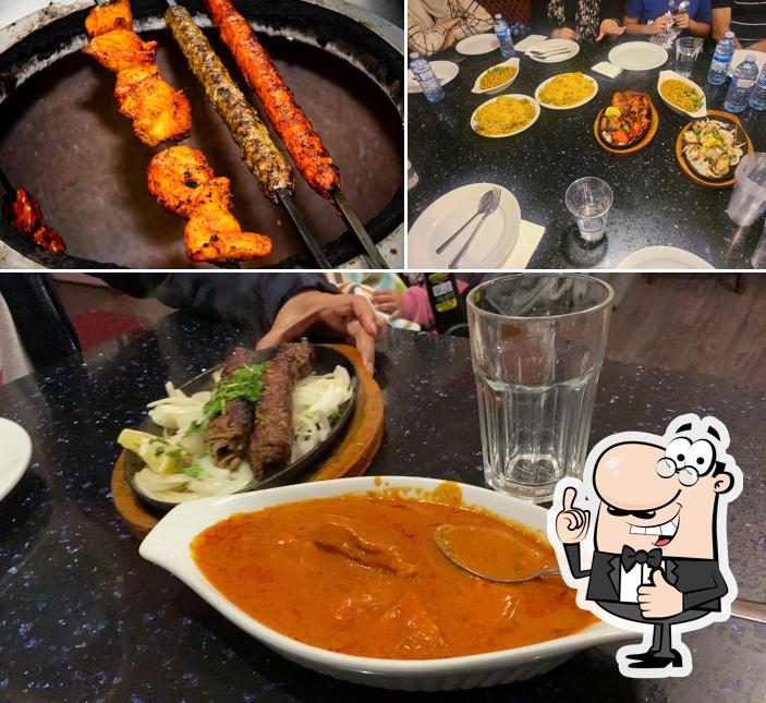 Fatima Karahi Corner in Calgary - Pakistani restaurant menu and reviews