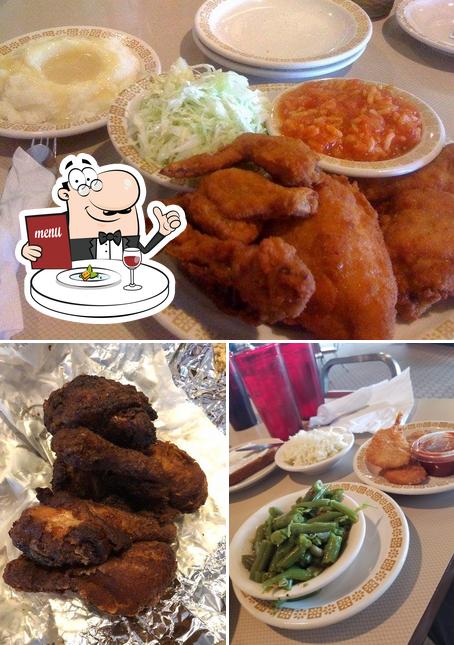 Village Inn Chicken, 4444 S Cleveland Massillon Rd in Norton ...
