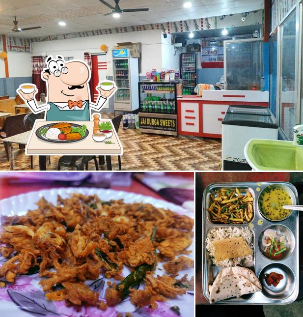 New Jai Maa Family Hotel, Barun - Restaurant menu, prices and reviews