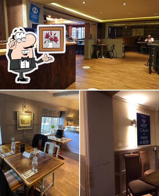 Three Tuns Bar & Grill, 124 Bath Rd in Slough - Restaurant reviews
