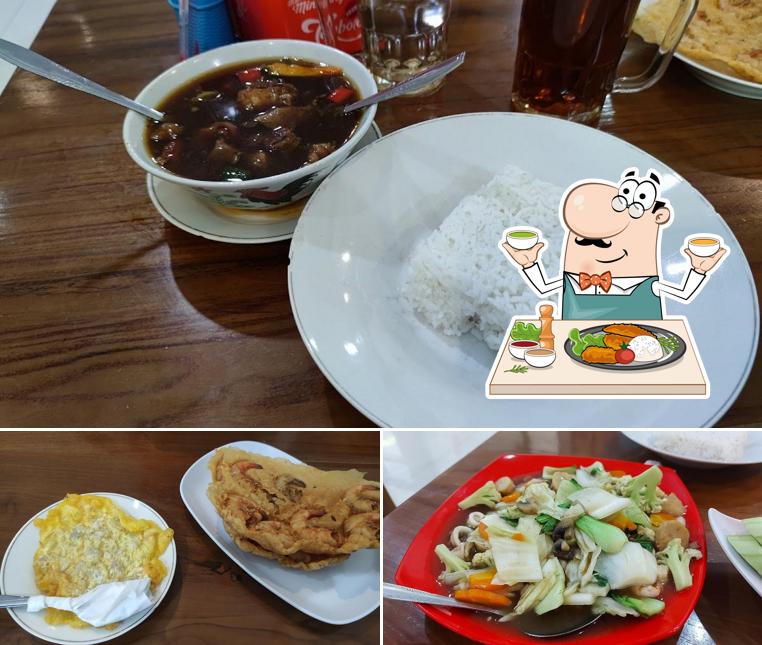 Asem-asem KOH LIEM, Semarang - Restaurant menu, prices and reviews