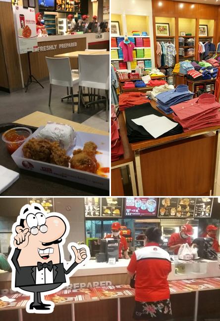 KFC cafe, Batam, Jalan HARMONI BATAM - Restaurant reviews
