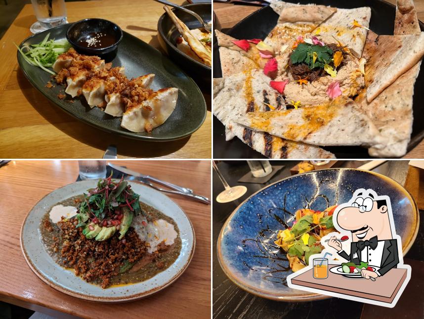 Traveler's Table in Houston - Restaurant menu and reviews
