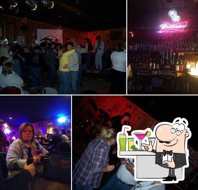Red Dog Saloon, Canton - Restaurant menu, prices and reviews
