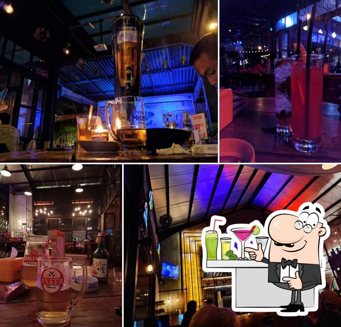 Lava Bar & Kitchen, Surakarta - Restaurant menu, prices and reviews