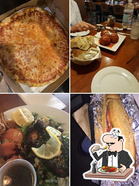 Aniello's Pizza and Italian Restaurant in East Haven - Restaurant reviews