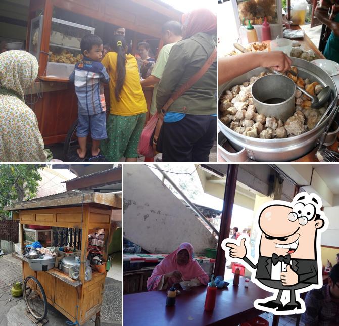 Bakso Pak Agung, Surabaya - Restaurant menu, prices and reviews