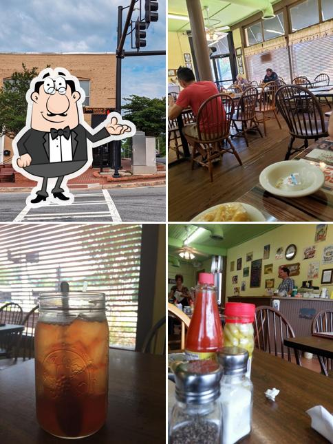 Corner Stop Cafe in Lawrenceville - Restaurant menu and reviews