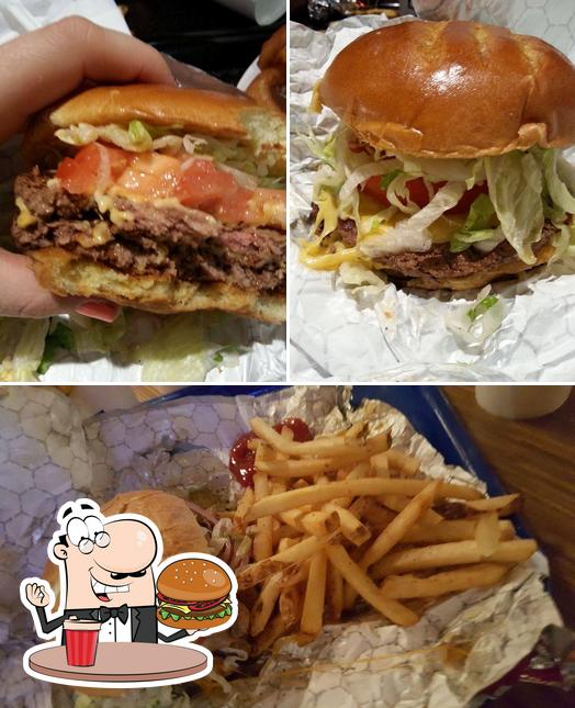 Mo' Burger, Bethlehem - Restaurant menu, prices and reviews
