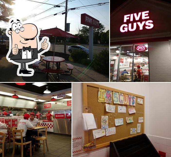 Five Guys, 170 Bath Rd in Brunswick - Restaurant menu and reviews