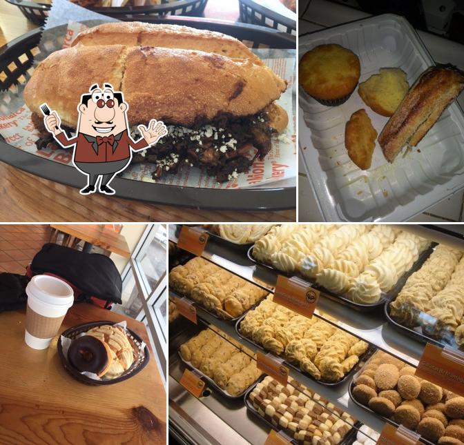 La Monarca Bakery & Cafe, 5700 Whittier Blvd in Commerce - Restaurant ...