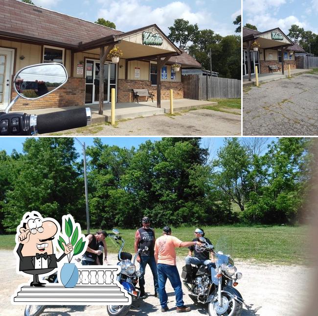 Kiatta Saloon in Okeana - Restaurant reviews