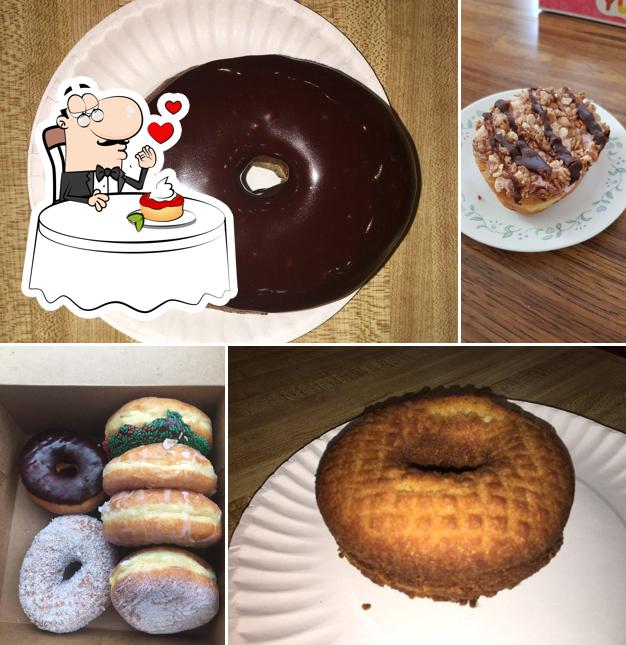 Donna's Donuts, Tewksbury - Restaurant menu, prices and reviews