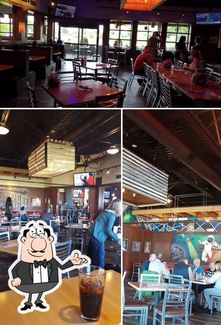 Bagger Dave's Burger Tavern - Cascade, 2817 Kraft Ave SE in Grand ...