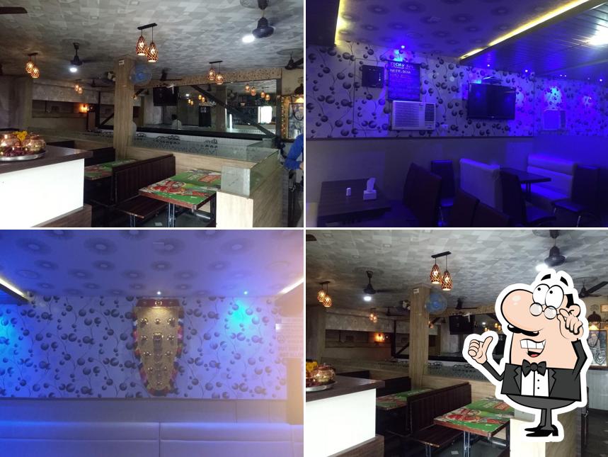 Trilok Family Restaurant and Bar, Mumbai, 3WQ3+496 - Restaurant reviews
