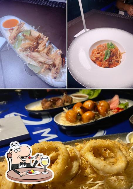 Silver Moon Rooftop, Si Racha - Restaurant menu, prices and reviews