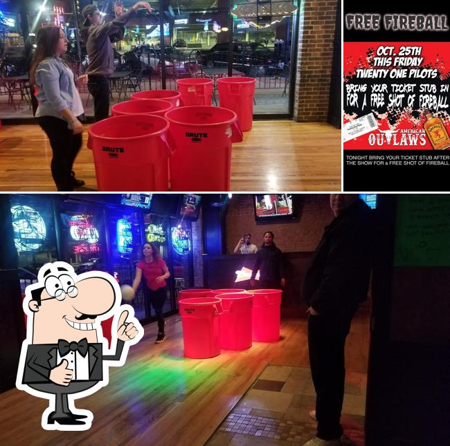 American Outlaws Bar in Des Moines - Restaurant reviews