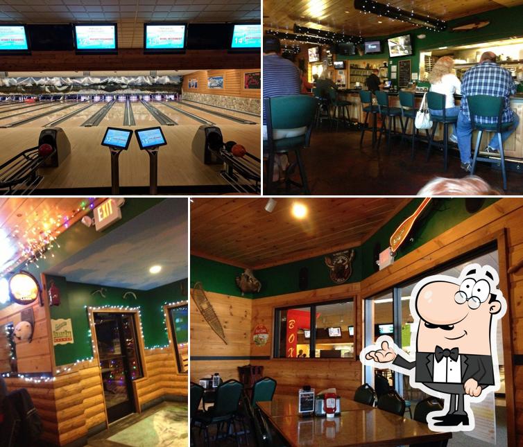 Alpine Lanes and Avalanche Grill in Muskego - Restaurant menu and reviews
