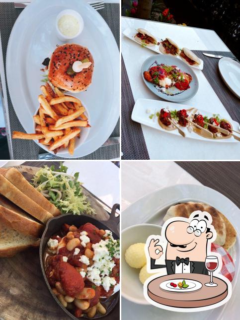 ONE Restaurant, Toronto, Bay - Restaurant menu, prices and reviews