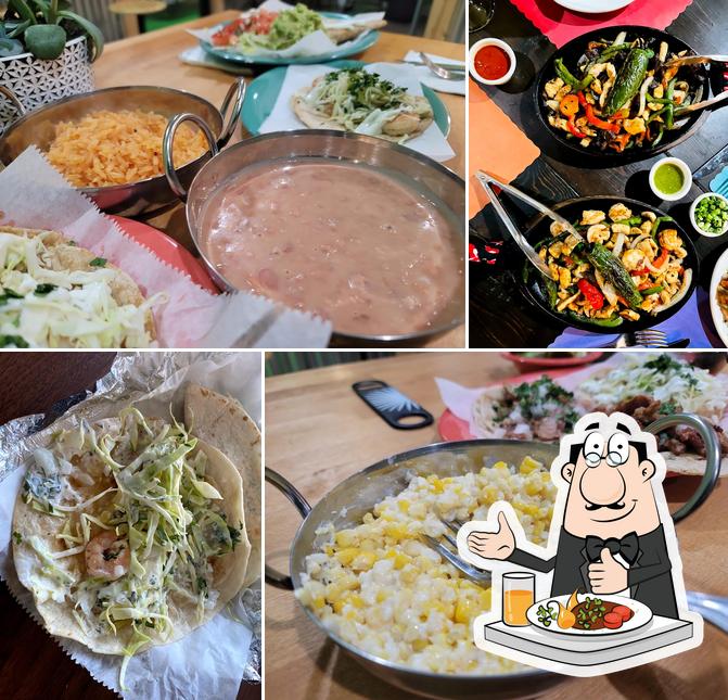 Boca Loca Taqueria Bucktown in Chicago - Restaurant menu and reviews