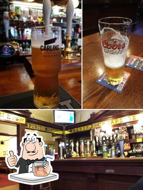 The Crown, Birkenhead - Restaurant menu, prices and reviews