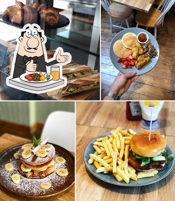 Astro Cafe & Brunch, London - Restaurant menu, prices and reviews